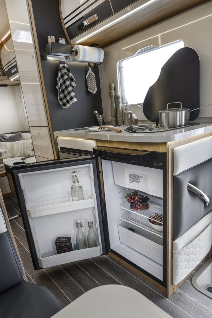 AUTO ROLLER 747 - RollerTeam UK