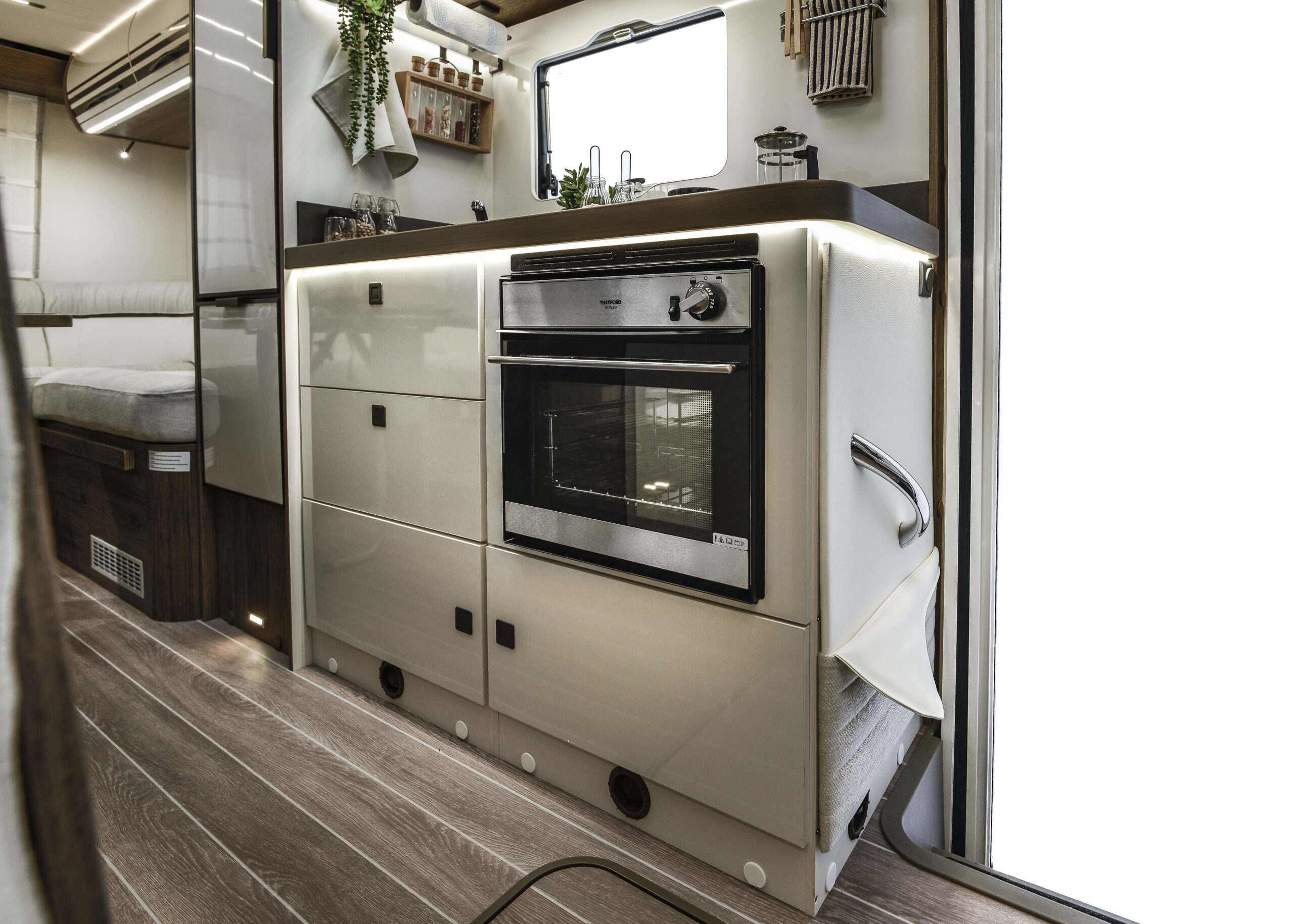 T-Line 700 - RollerTeam UK